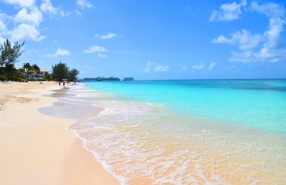 Zdjęcia: okolice George Town, Wyspa Wielki Kajman, Siedmiomilowa plaża ...