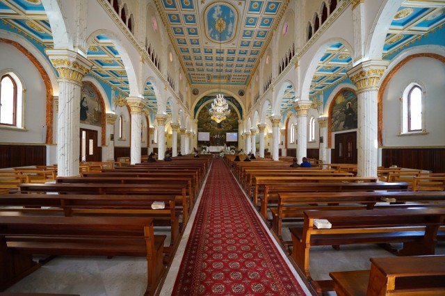 Zdjęcia: Bcharre, Dolina Kadisha, Our Lady of Bcharri (wnętrze), LIBAN