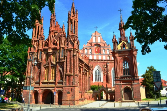 Zdjęcia: Wilno, Litwa, Kościół św. Anny, LITWA