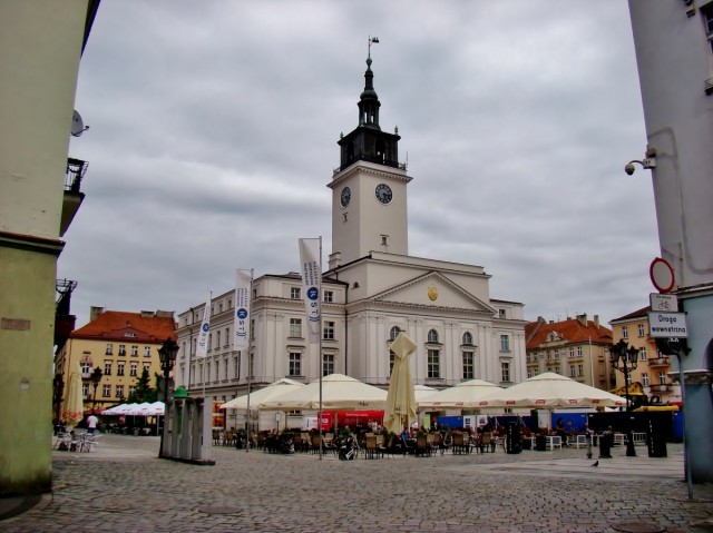 Zdjęcia: Kalisz, województwo wielkopolskie, Ratusz, POLSKA