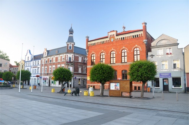 Zdjęcia: Puck, pomorskie, Ratusz na Rynku w Pucku, POLSKA