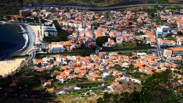 Zdjęcia: Machico, Madera, panorama miasta z Pico do Facho, PORTUGALIA