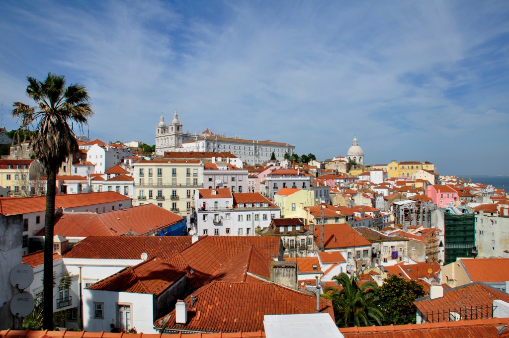 Zdjęcia: Lizbona, Panorama Lizbony z Largo das Portas do Sol , PORTUGALIA