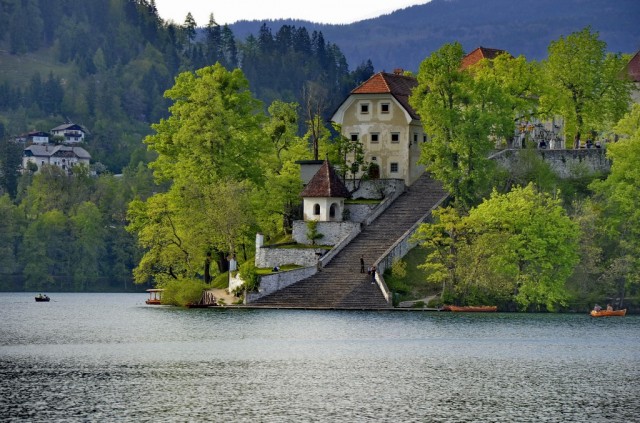 Zdjęcia: Bled, Carniola, Schody do jeziora, SłOWACJA